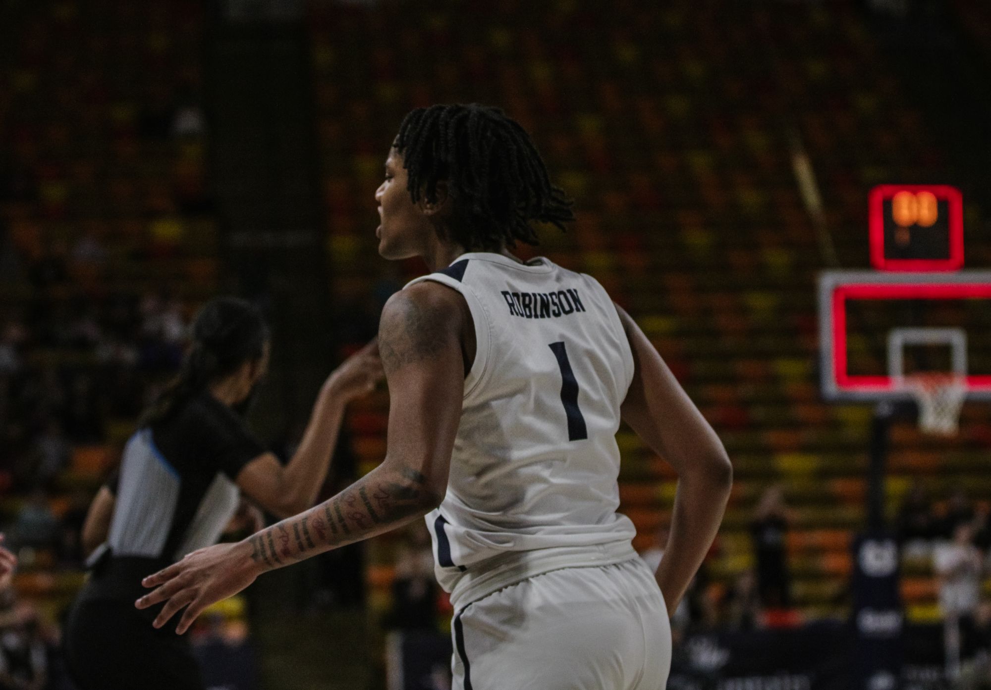 Cover Story: WBB Team Is Improving, Slowly